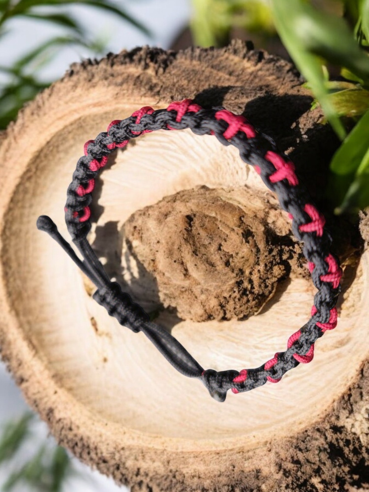 Macrame Hunter (Μακραμέ Κυνηγός) - Margi Art Jewelry
